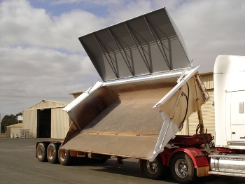 HC Sunny Coast Side Tipper Driver-24154