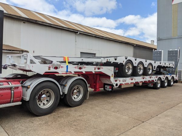 MC Drop Deck Extendable Interstate Driver-26367