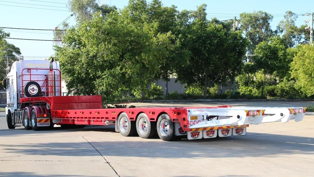 HC Drop Deck Extendable Truck Driver -26265